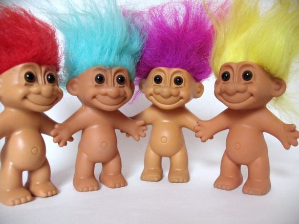 Scary Troll Doll TROLL NEW Devil Evil Rare Black Hair Doll Shiny Gold
