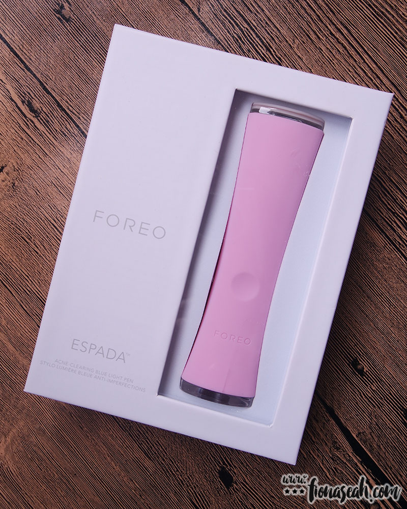 REVIEW: Foreo ESPADA Acne-Clearing Blue Light Pen | fionaseah.com
