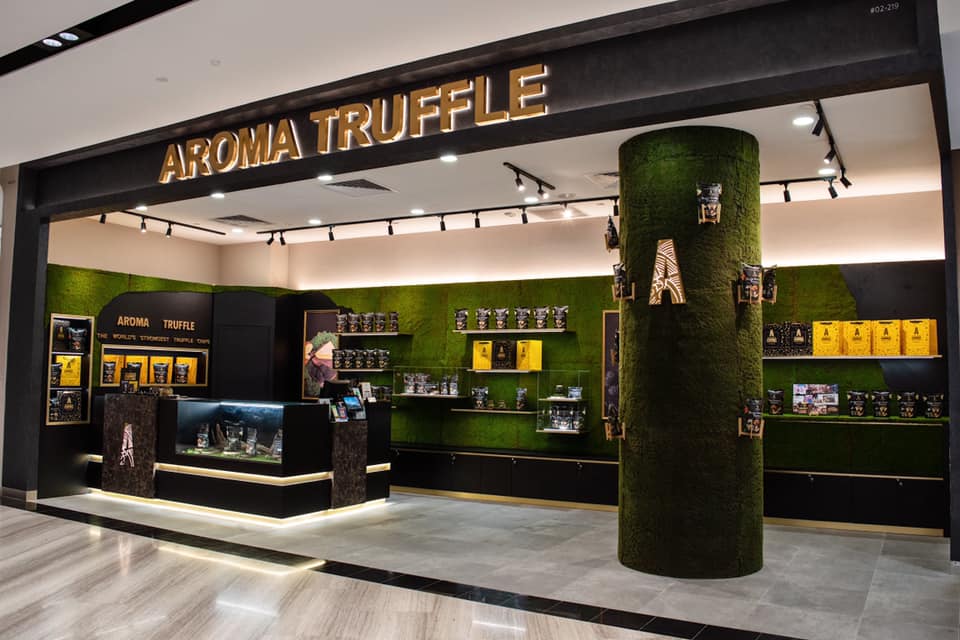 [SNACKS] Aroma Truffle: Black Summer Truffle Chips in Original and ...